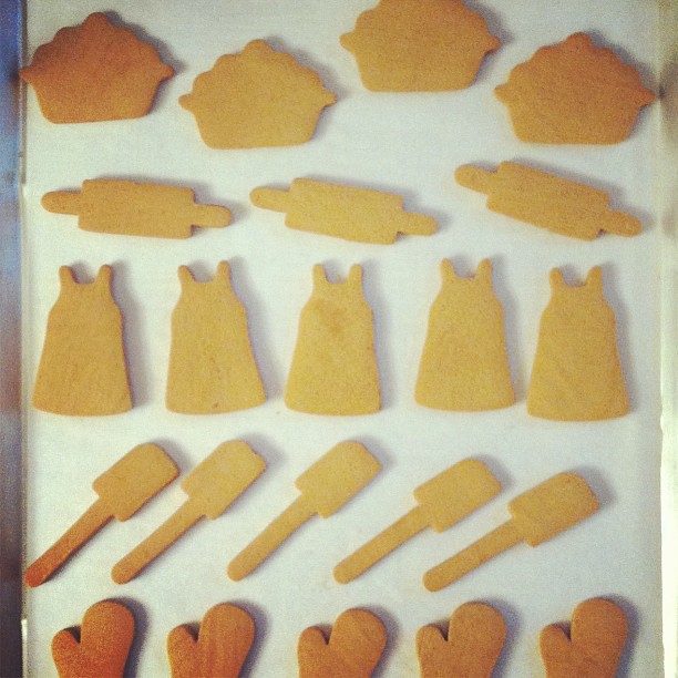 Baking Themed Cookies | Sweetopia on Instagram | Sweetopia
