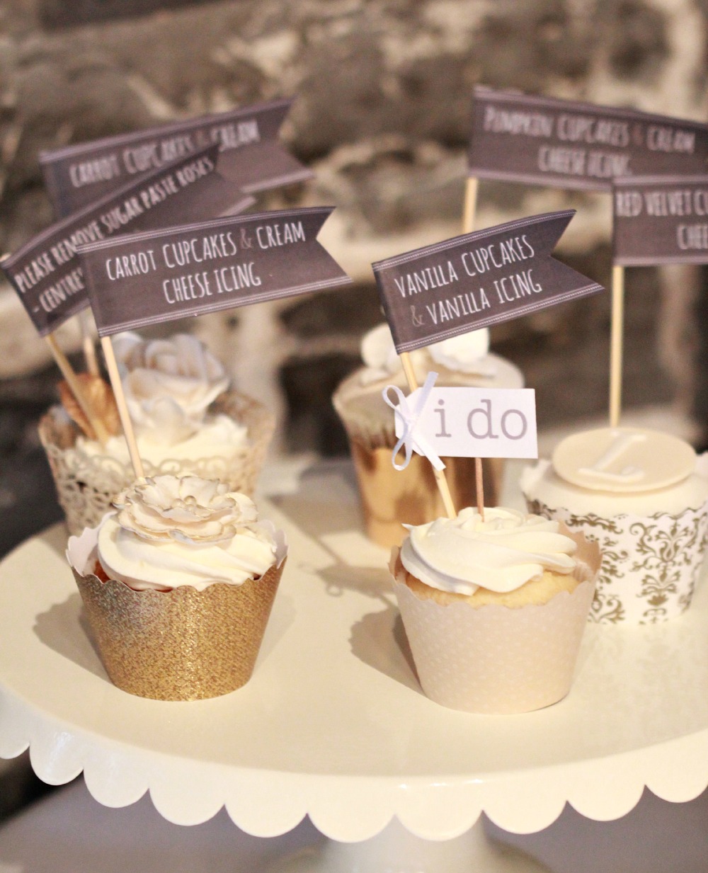 Chalkboard Cupcake Flags | Sweetopia