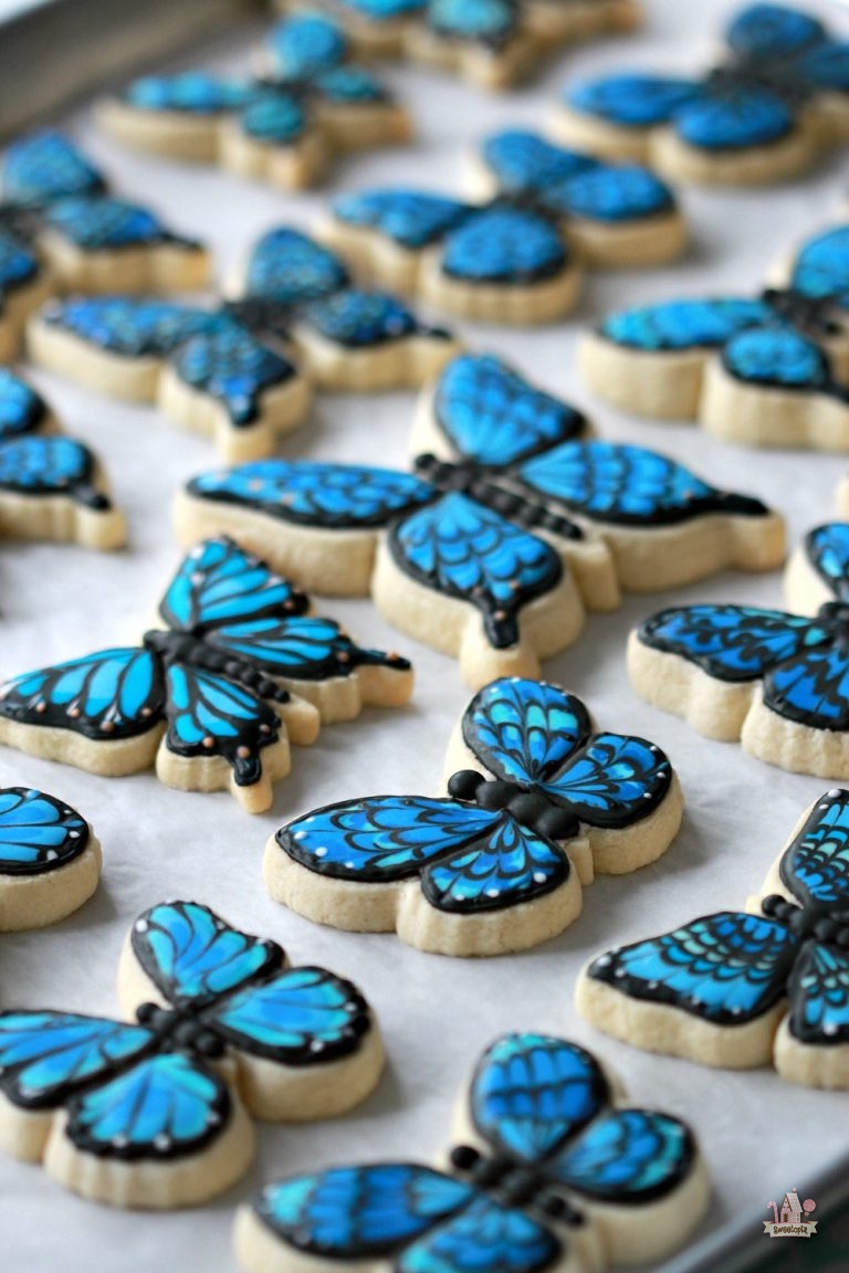 {Video} How to Decorate Butterfly Cookies
