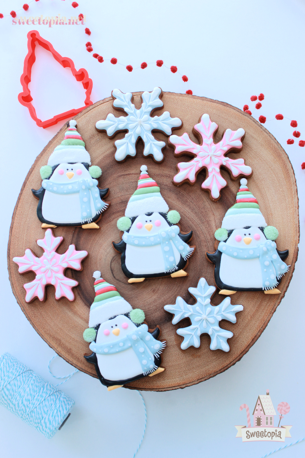 Video – Decorating Penguin Cookies
