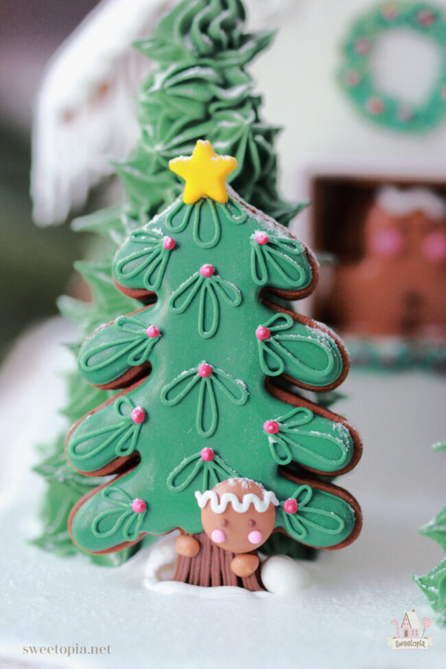 Gingerbread House Recipes & How-To (Video) | Sweetopia