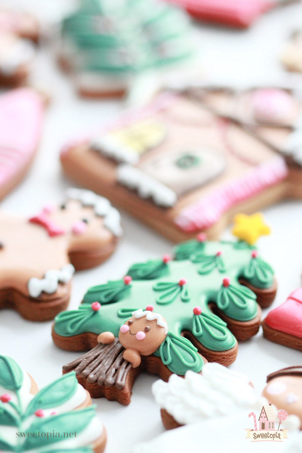 Royal Icing Decorated Christmas Cookies
