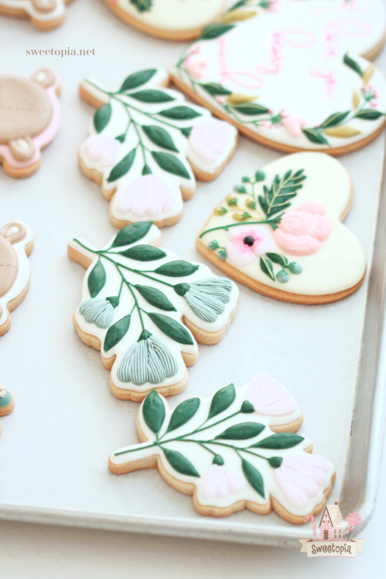 Video – Valentine Floral Cookies