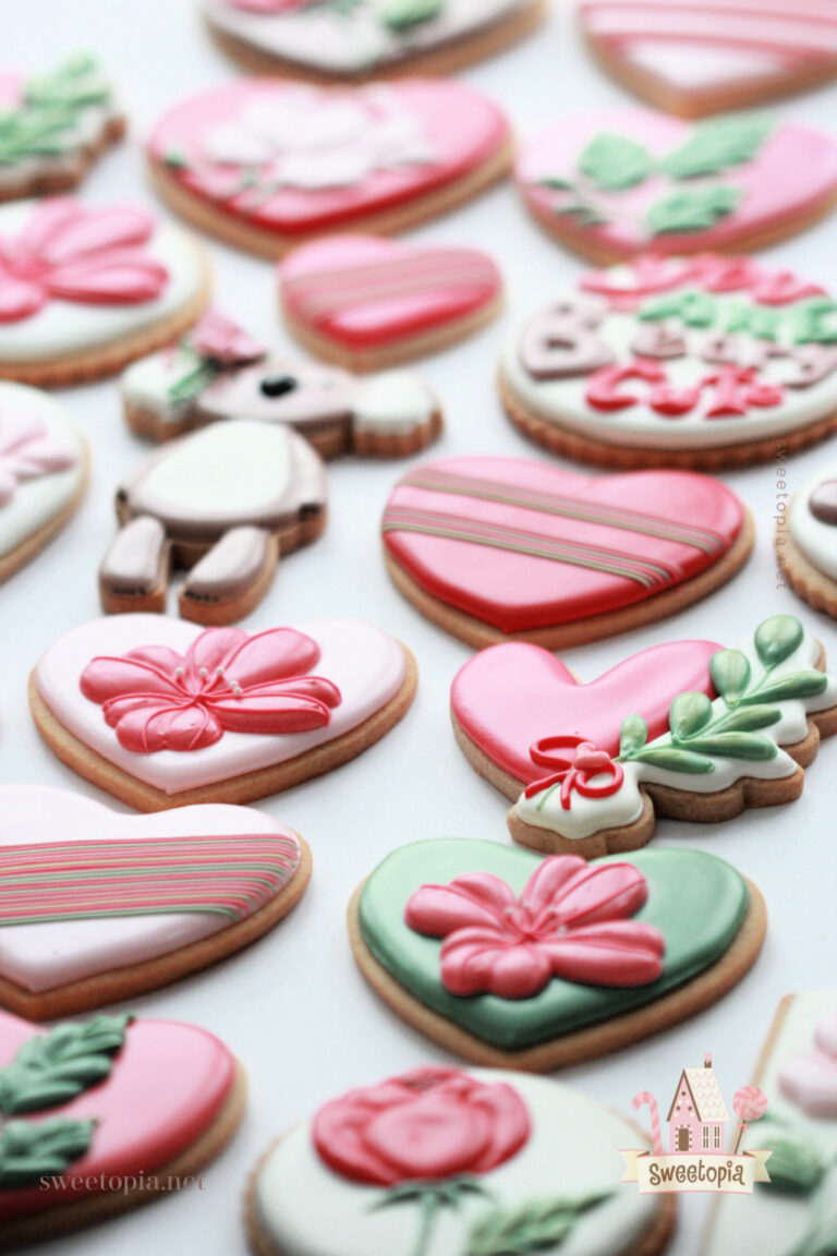Video – How to Decorate Valentine’s Day Sugar Cookies | Sweetopia