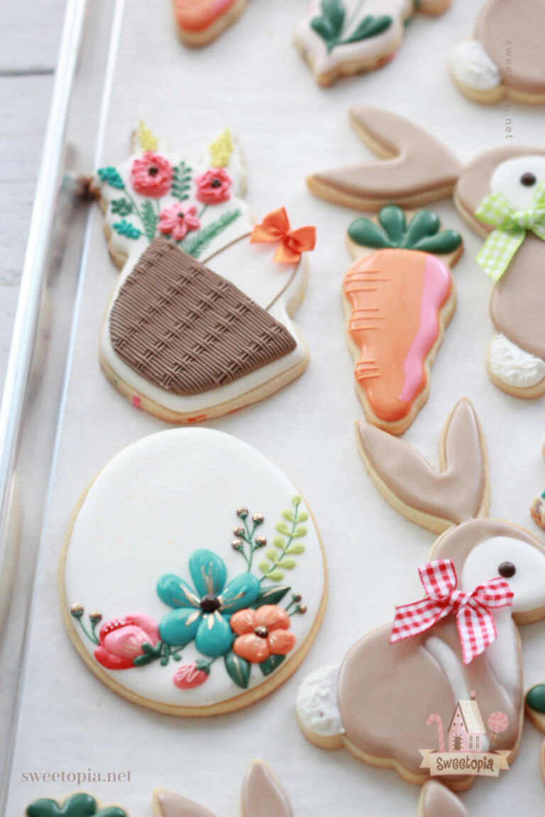 (Video) Decorating Easter or Spring Cookies with Royal Icing | Sweetopia