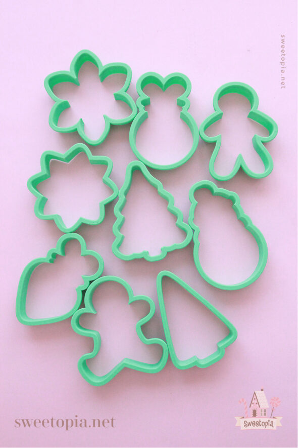 (Video) Gingerbread Cookie Decorating